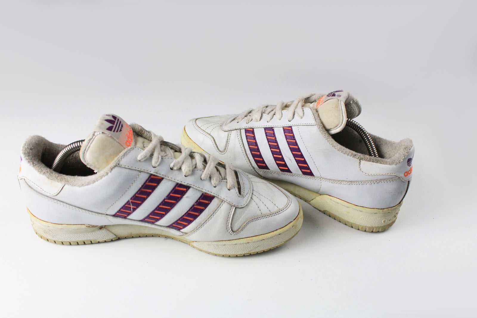 Vintage Adidas Sneakers US 8.5 – dla dushy Vintage Adidas Sneakers US 8.5 – dla dushy
